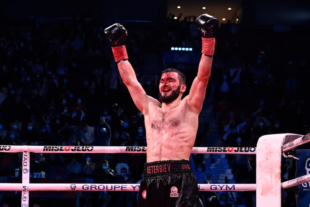 Artur Beterbiev Record: Beterbiev Boasts 21-1 Record With 20 KOs