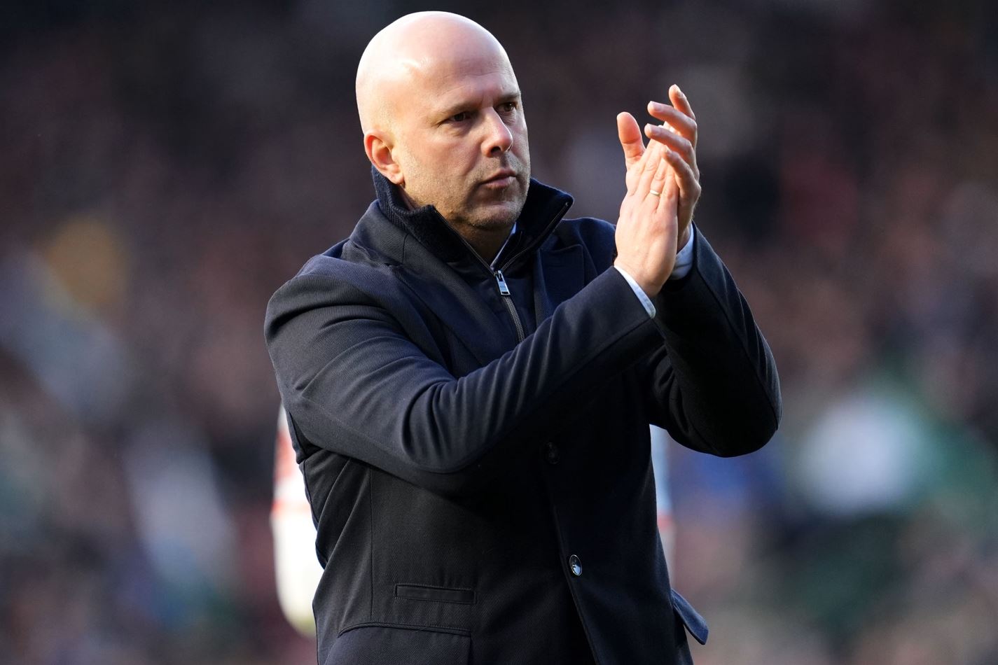 Arne Slot Red Card: Does It Affect Assistant Manager Chip In FPL?