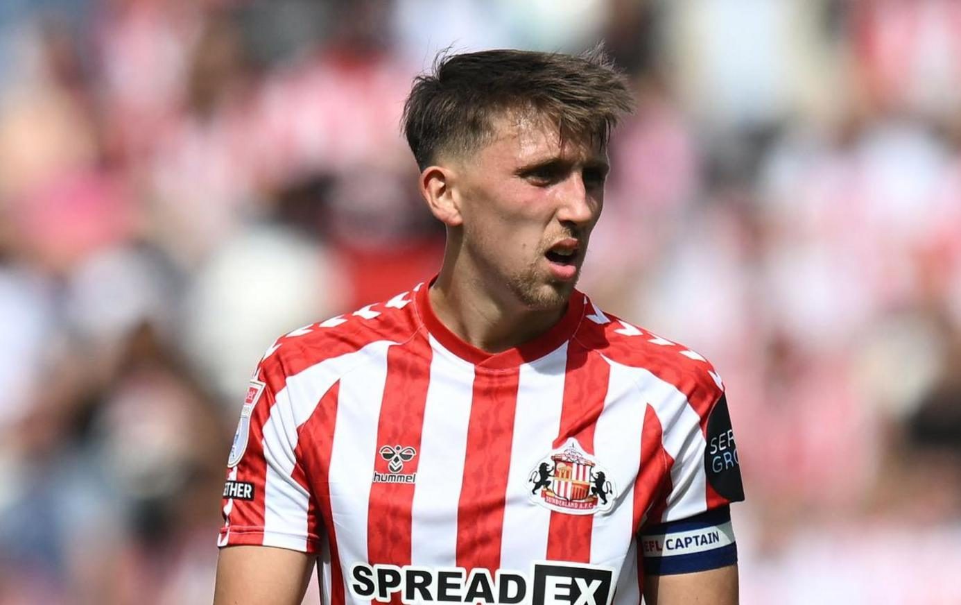 Dan Neil Transfer News: Roma Join The Race For Sunderland Star