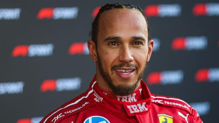 Who Is the Hottest F1 Driver of 2025? AI Ranks the Top 10