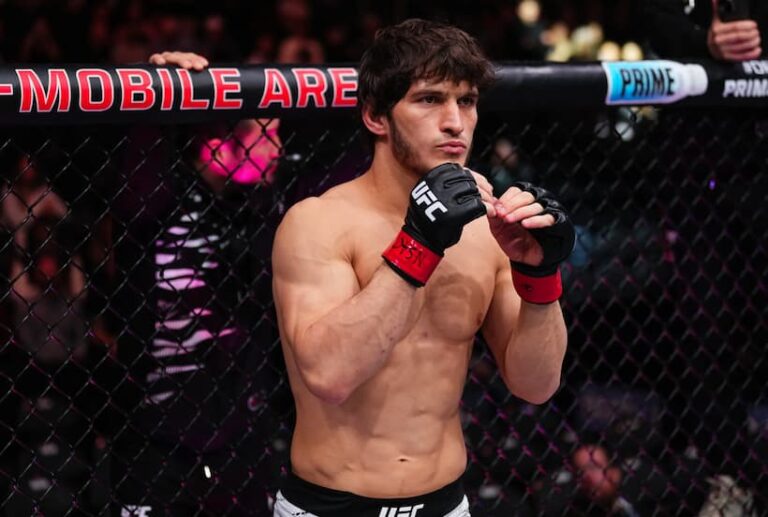 Who Are Wathnan Racing, Plus Stable Jockey, Owner & Colours