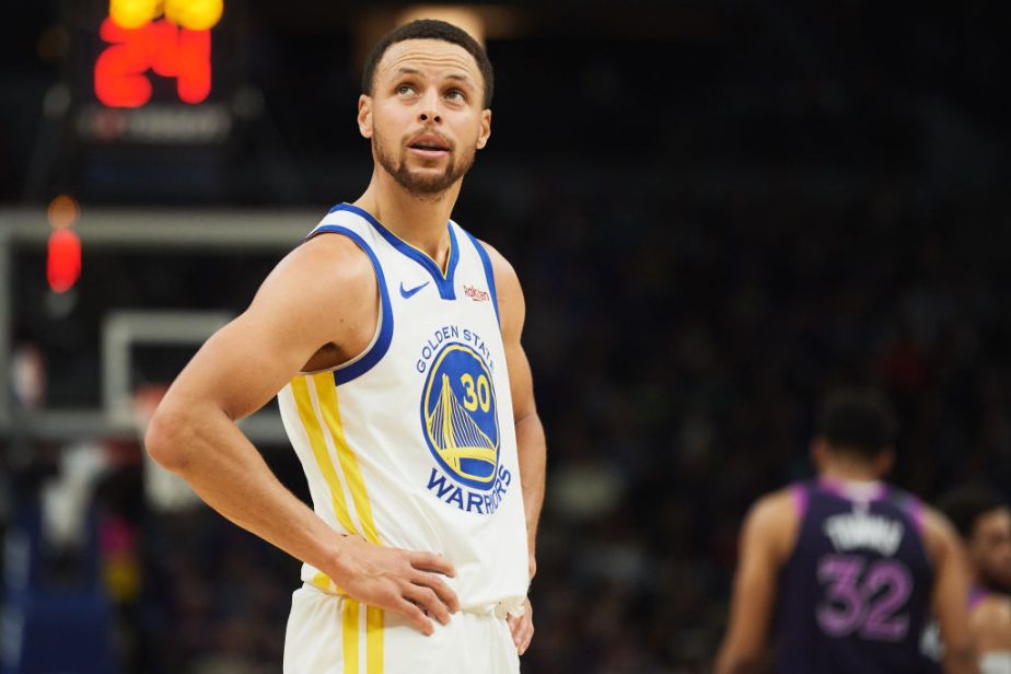 NBA: Is Stephen Curry the Best Point Guard of All Time?