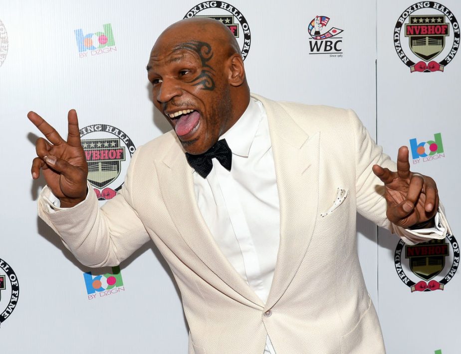 Emotional Mike Tyson Breaks Down During Podcast with Sugar Ray Leonard ...