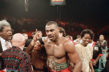 Oliver McCall's Bizarre Meltdown in the Boxing Ring With Lennox Lewis ...