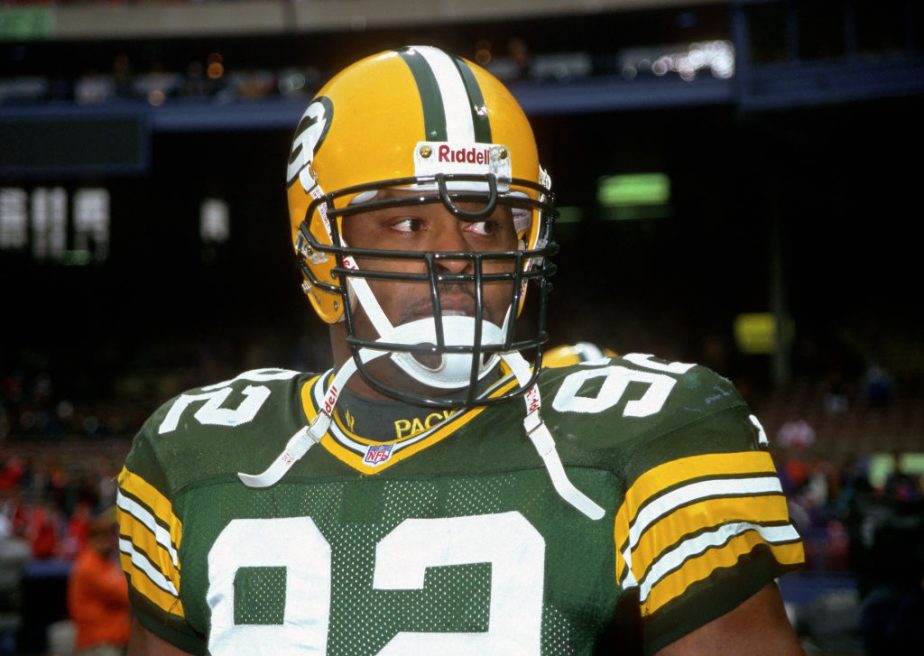 Reggie White's Tragic Death Shocked the Eagles and Packers ...