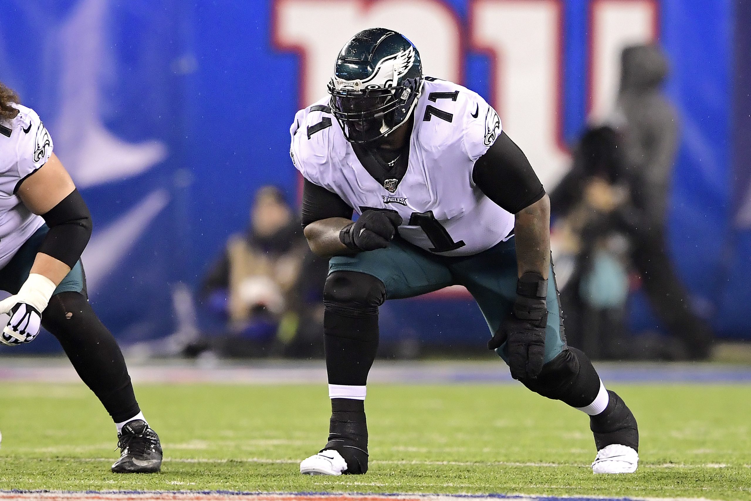 Jason Peters Moving to Guard Isn't the First Time He's Had to Switch ...