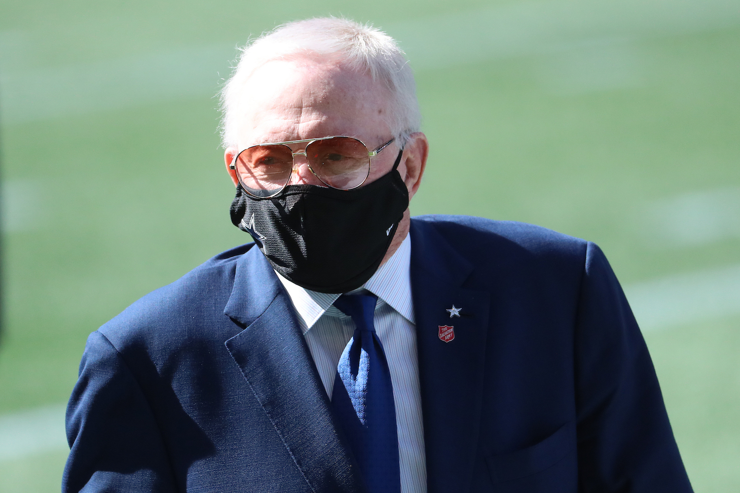 Could Jerry Jones' Serious Heart Condition, Age, and Stress of 2020 ...