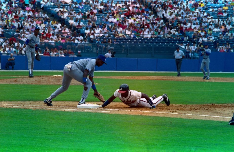 The Tragic Death of Mike Sharperson, Killed After Callup to Big Leagues ...