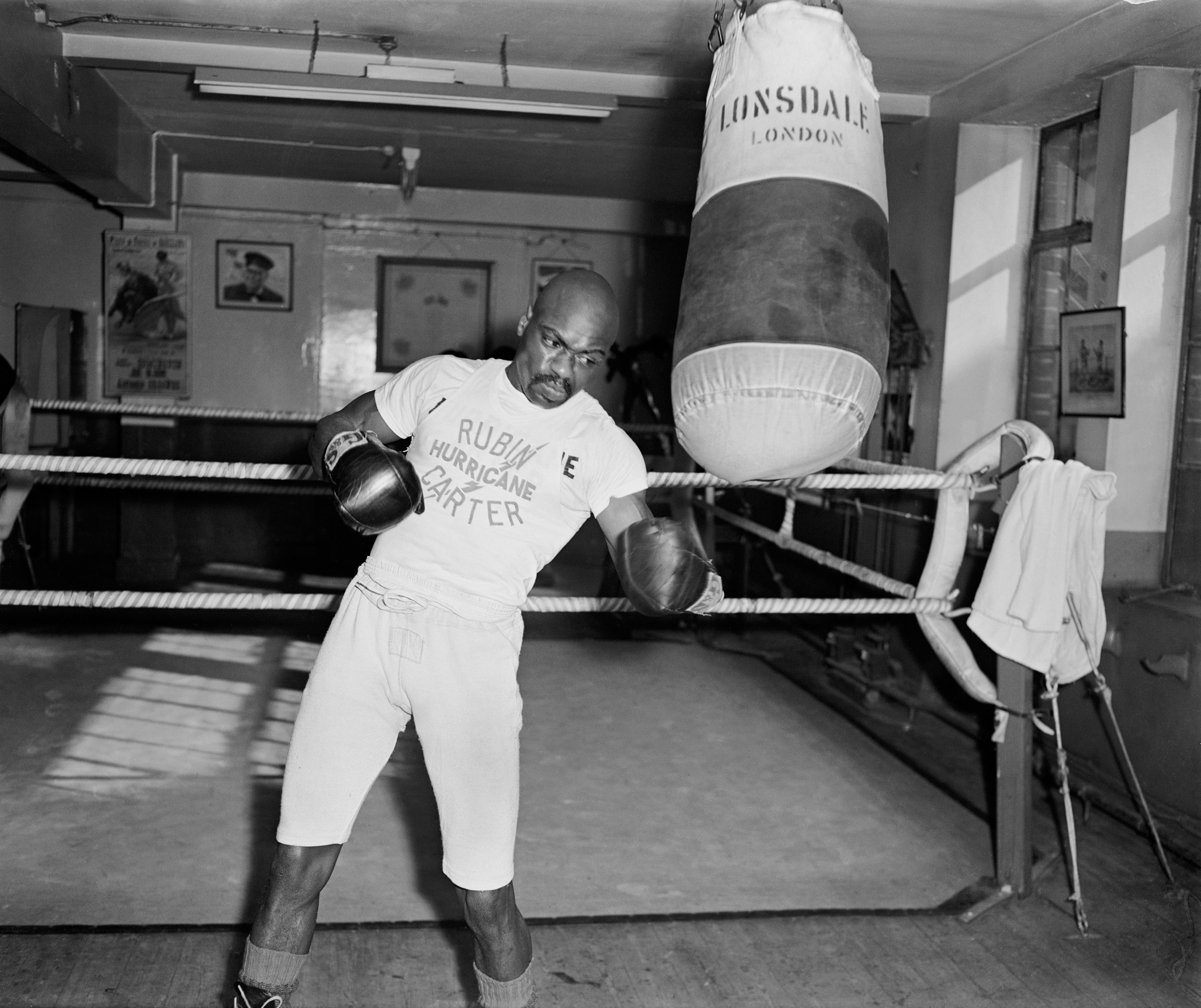 Former Pro Boxer Rubin “Hurricane” Carter Spent 19 Years in Prison For ...