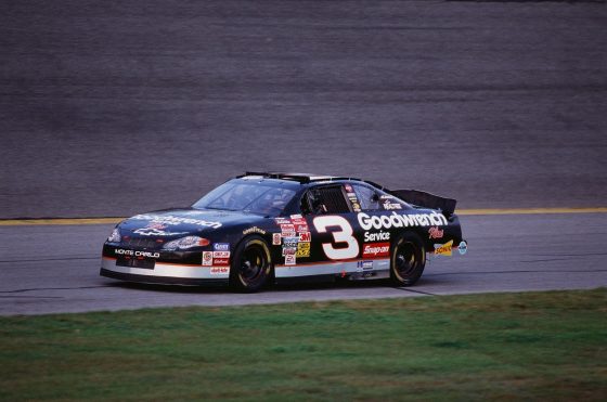 In a Crazy 2-Year Stretch at the Daytona 500, Dale Earnhardt Sr. Lost Due to a Piece of Debris ...