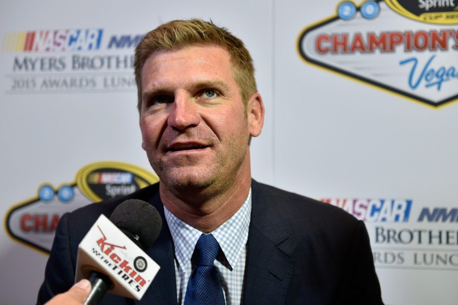 Clint Bowyer's 8-Word Answer Landed Him in Fox's NASCAR Booth ...