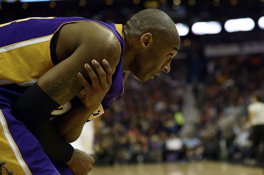 Kobe Bryant Played With Torn Rotator Cuff in His Shoulder for Several ...