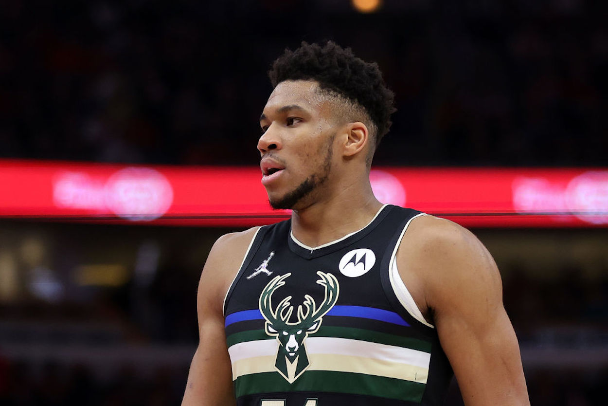 Why Do the Milwaukee Bucks Wear Blue? - Sportscasting | Pure Sports