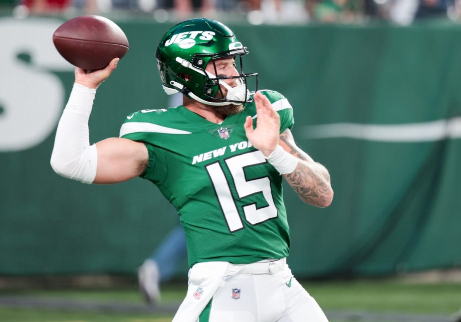 Chris Streveler: 3 Things to Know About Jets Fans' New Favorite Folk Hero - Sportscasting | Pure ...