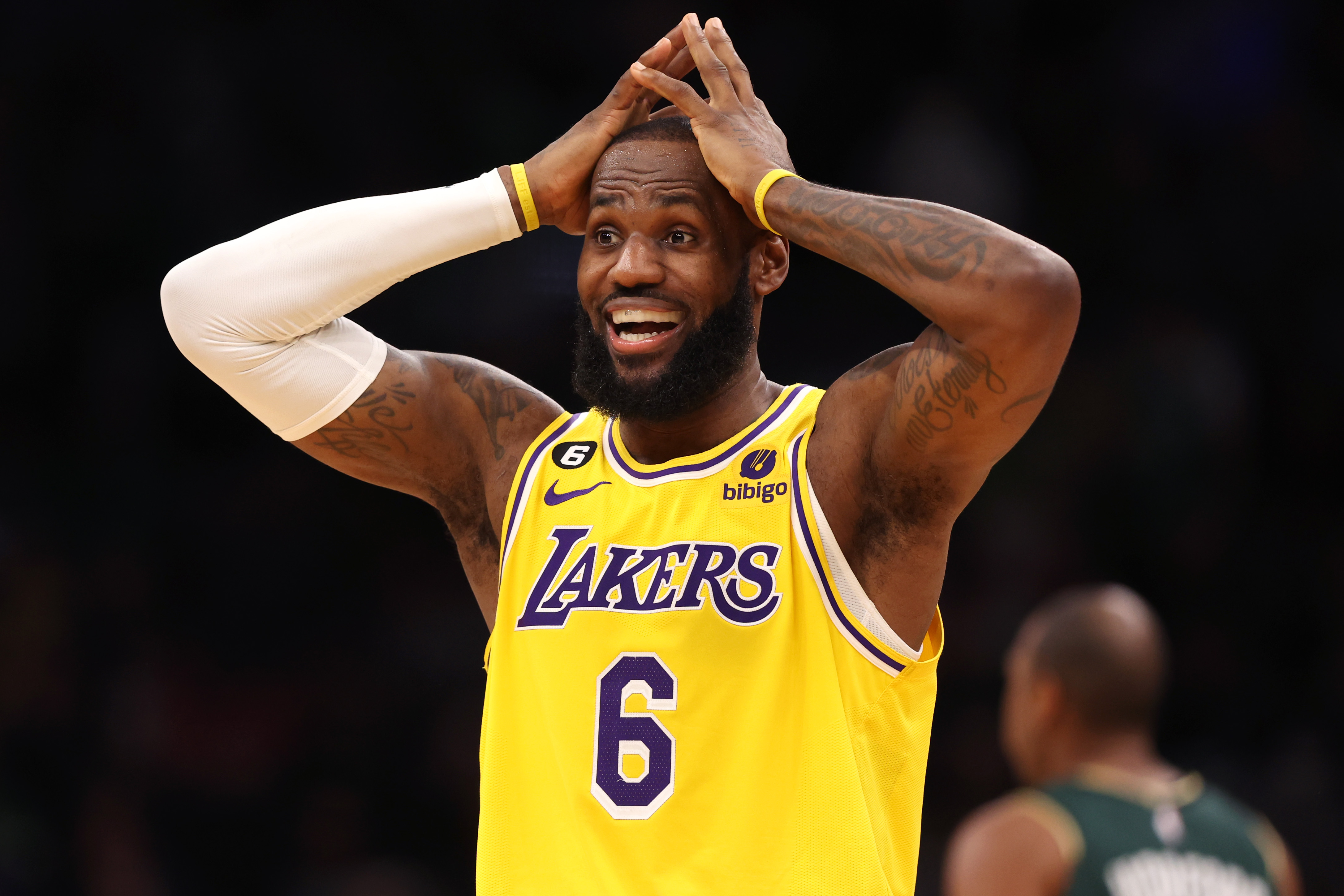 Maybe LeBron James Was Fouled, but the Drama Was Embarrassingly Absurd
