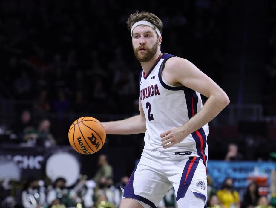 How Tall Is Gonzaga Star Drew Timme and How Much Does He Weigh ...