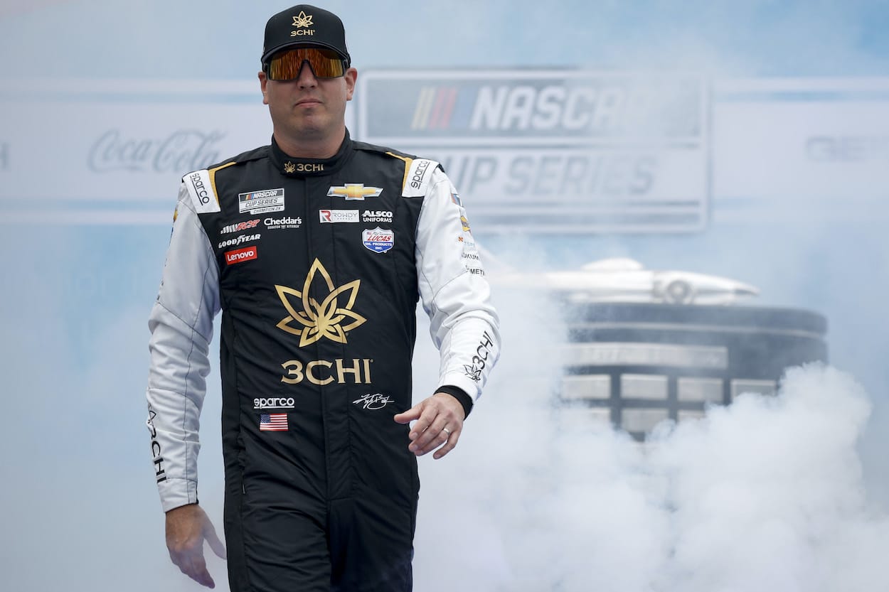 Kyle Busch Gets Blunt in Delivering Special Video Message to His Fans ...