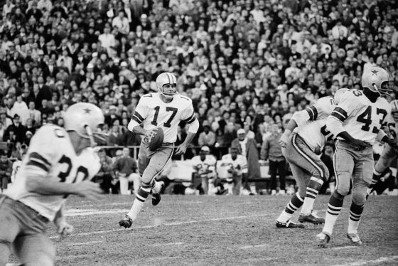 Ranking All Dallas Cowboys Quarterbacks in Franchise History ...