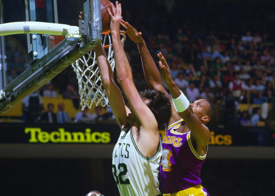 Kevin McHale Explained Why His Clotheslining of Kurt Rambis in 1984 ...