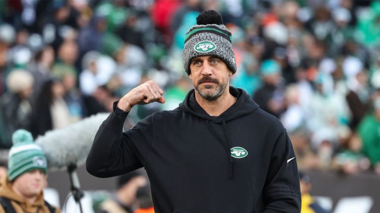 Jets Players Vote Aaron Rodgers As Prominent Award Winner