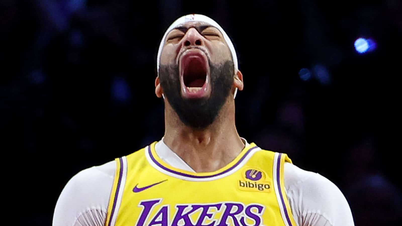 Anthony Davis Makes History While Leading Lakers To Win
