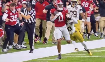 Watch: Georgia Player Parker Jones Accidentally Hit Ref