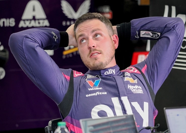 Alex Bowman On NASCAR Playoff Bubble After Austin Dillon Win