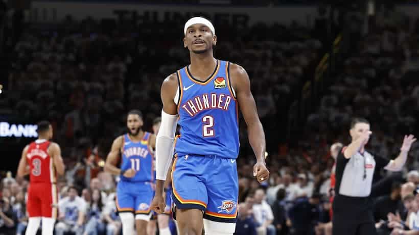 Shai Gilgeous-Alexander Makes NBA History With 100 Consecutive 20-Point ...