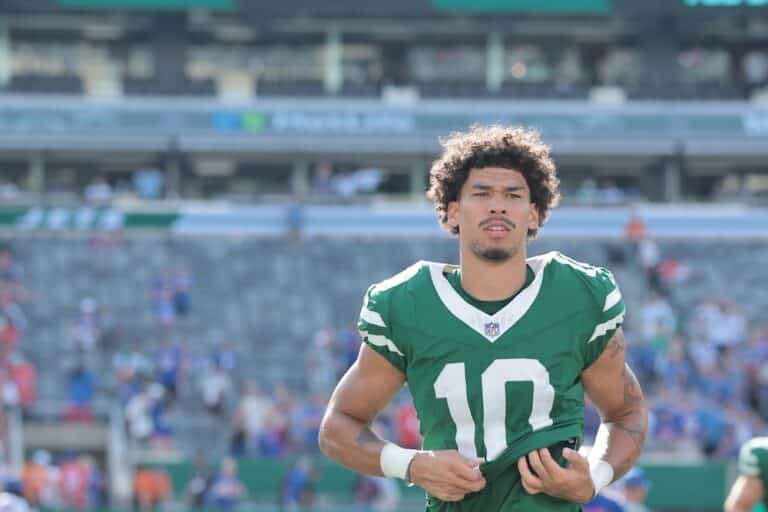 How Tall Is the Average NFL Quarterback?