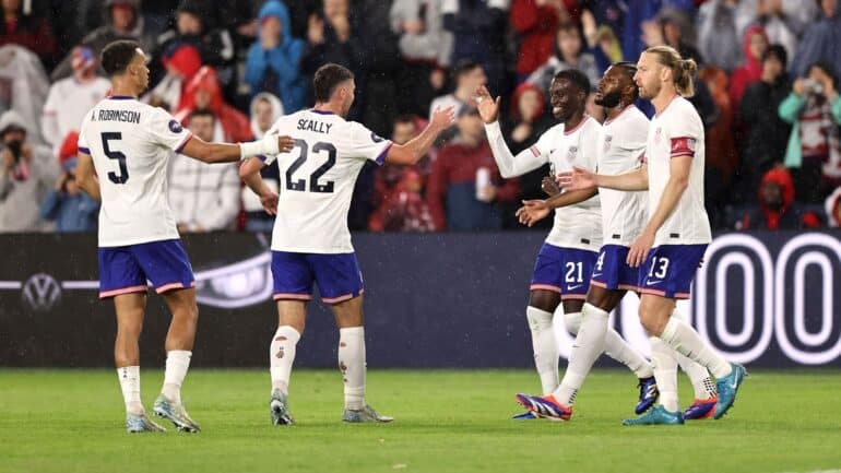 USMNT lands favorable group in 2026 World Cup, draw gives hosts solid ...