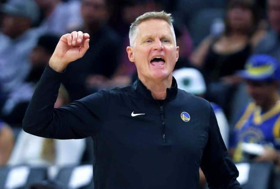 WATCH: Warriors Coach Steve Kerr Gets Ejected For Arguing Calls